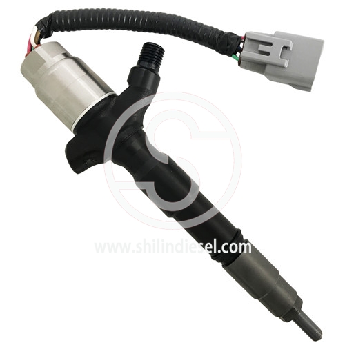 original DENSO/TOYOTA HILUX 1KD-FTV diesel fuel injector nozzle 2367030270